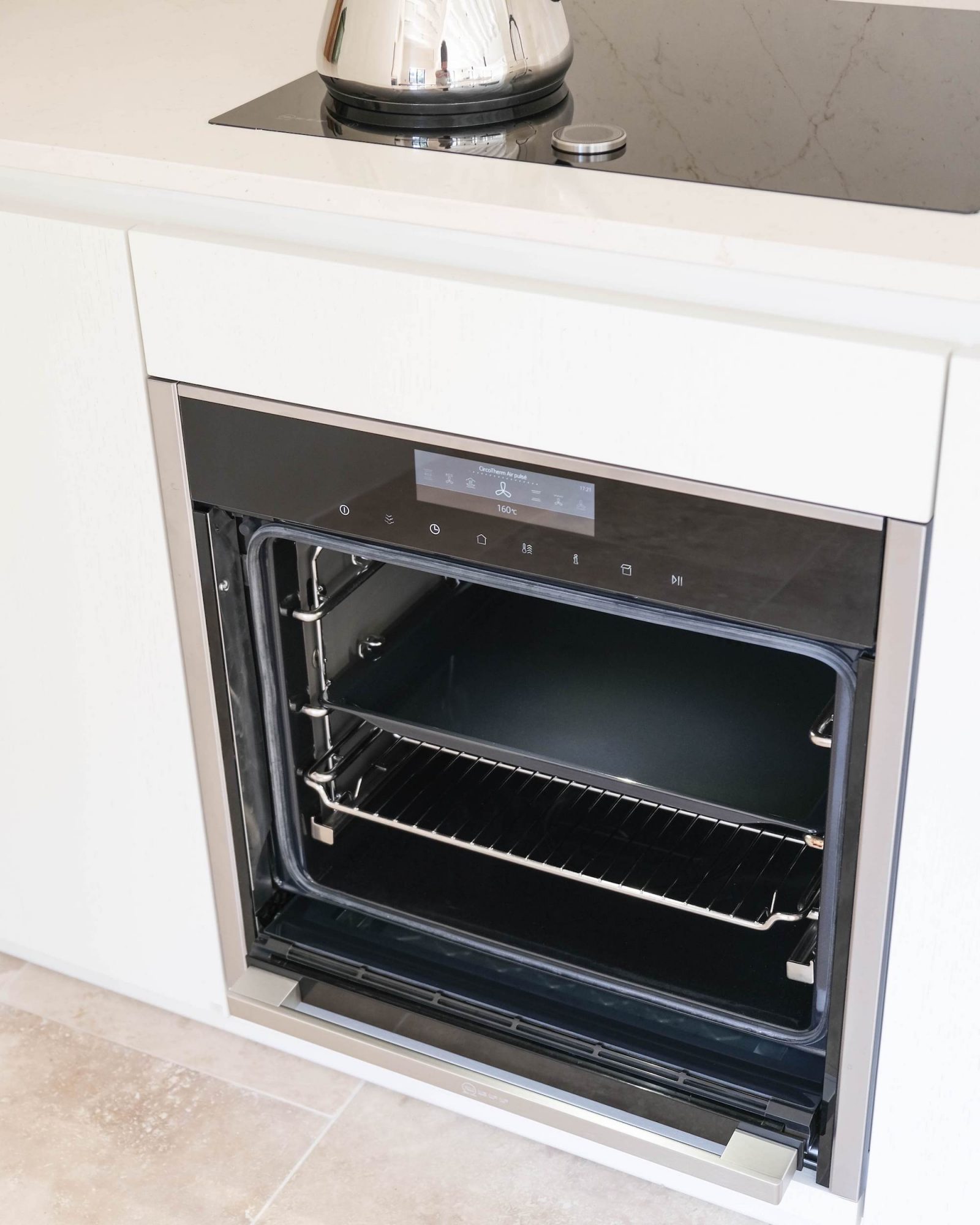 L'électroménager de la cuisine de la Maison VGL