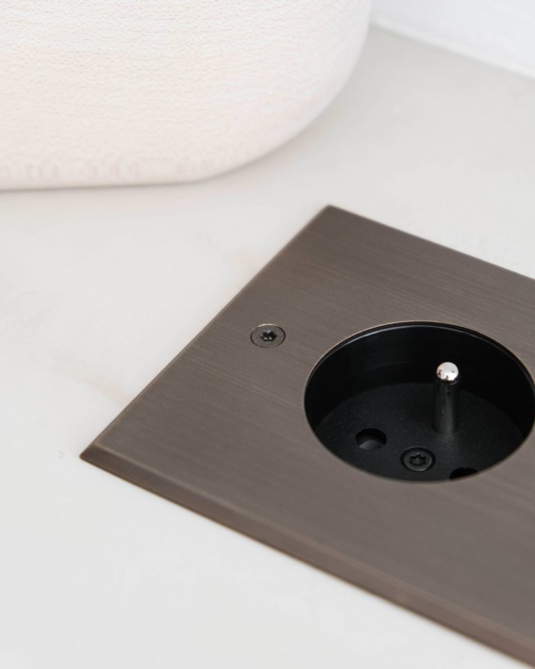 Les interrupteurs Meljac de la Maison VGL : couleurs, finitions ...