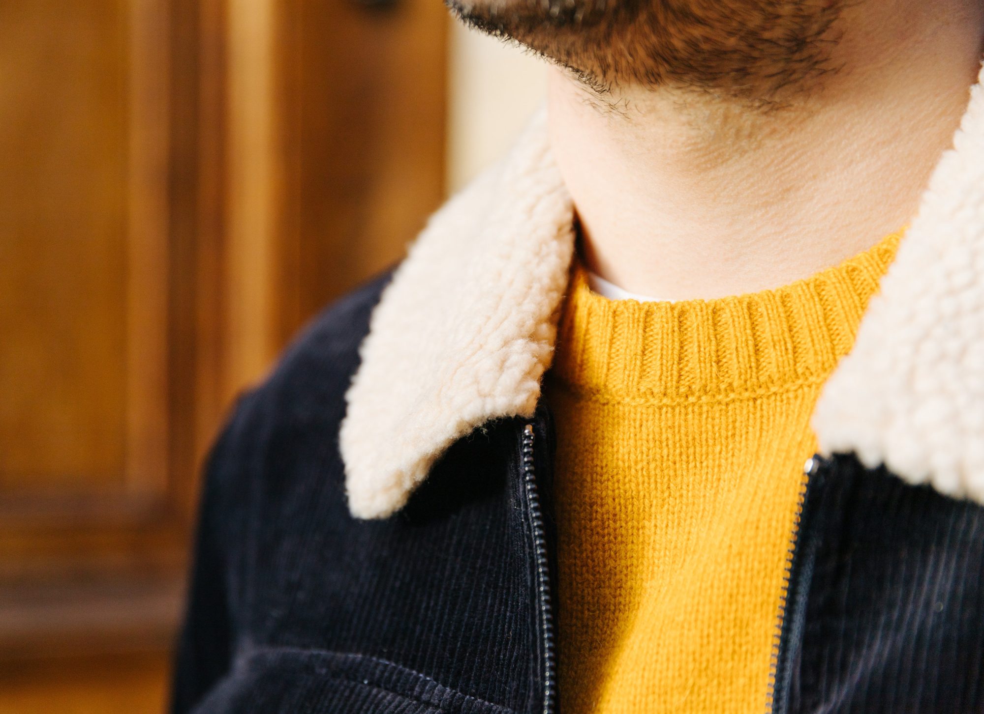 Comment bien porter un pull de couleur pour homme ? | Verygoodlord