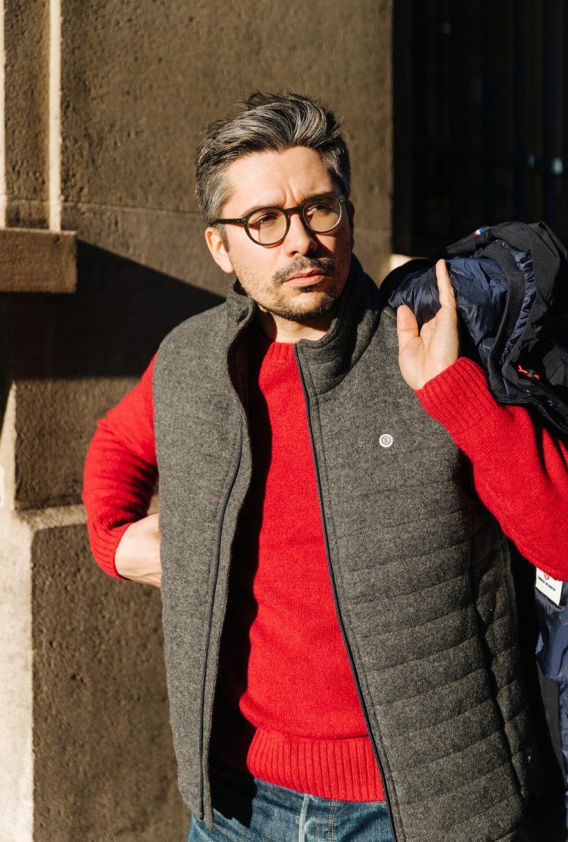 Comment bien porter un pull de couleur pour homme ? | Verygoodlord